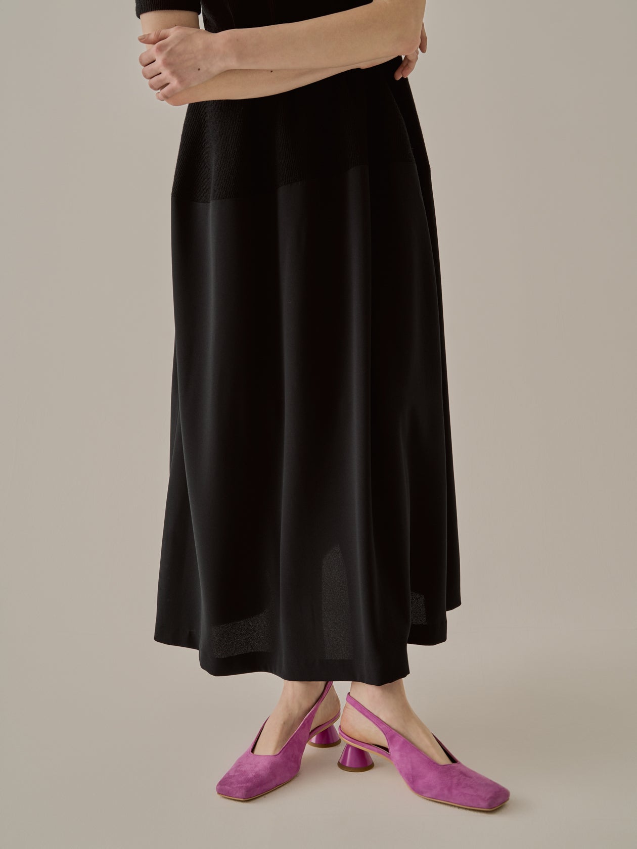 Jodie combi tex jersey dress BK | AKIRANAKA ONLINESTORE